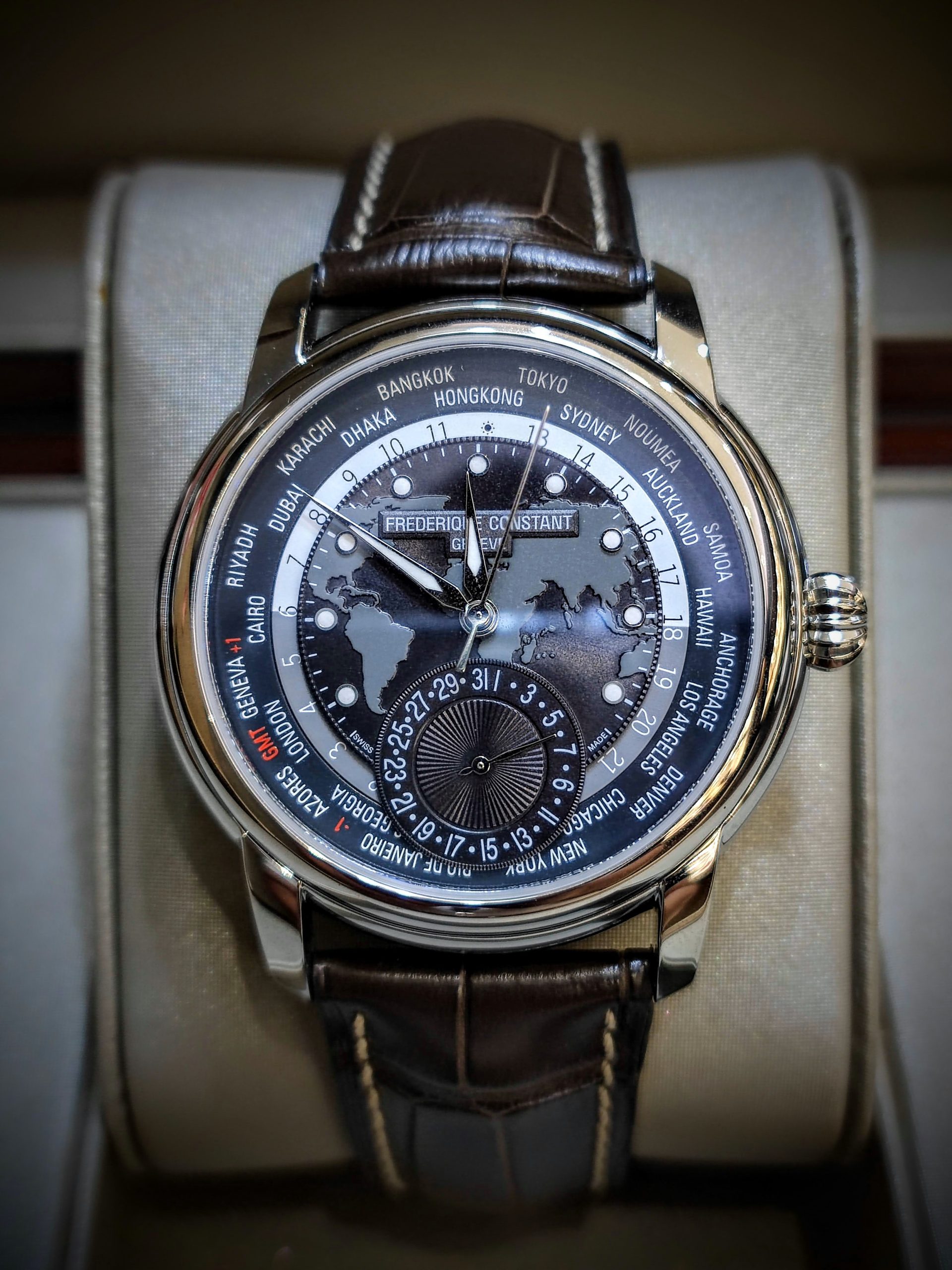 FREDERIQUE CONSTANT CLASSIC WORLDTIMER FC-718DGWM4H6 GREY DIAL (NEW ...