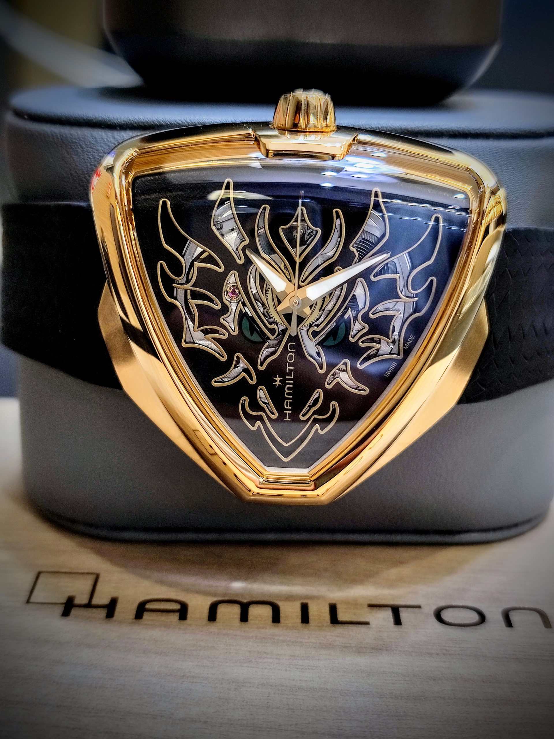 HAMILTON VENTURA ELVIS80 SKELETON AUTO DRAGON DIAL 42.5MM H24525332 ...