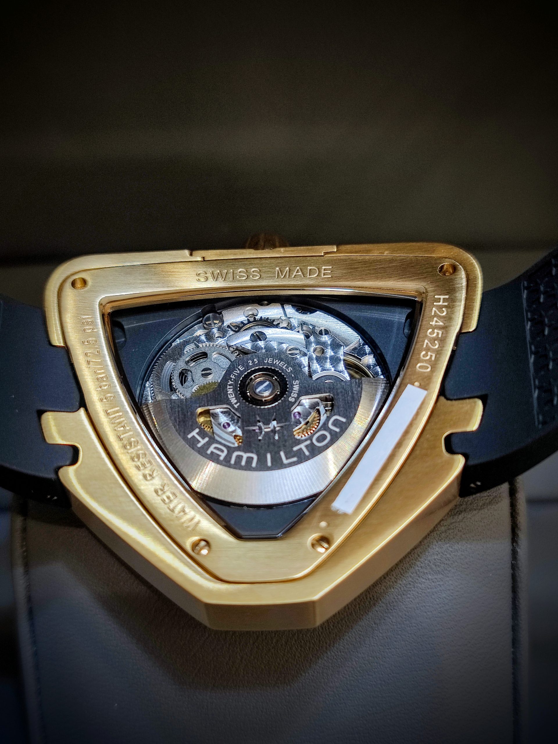 HAMILTON VENTURA ELVIS80 SKELETON AUTO DRAGON DIAL 42.5MM H24525332 ...